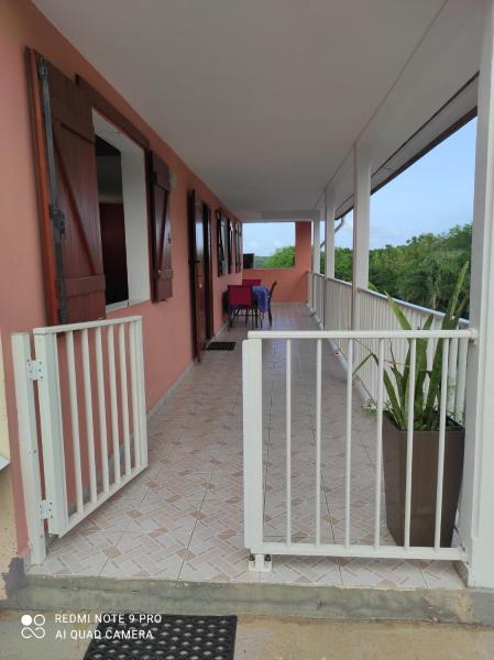 Appartement Convivial Au Cœur De Le Moule Avec Piscine Partagée - Guadeloupe