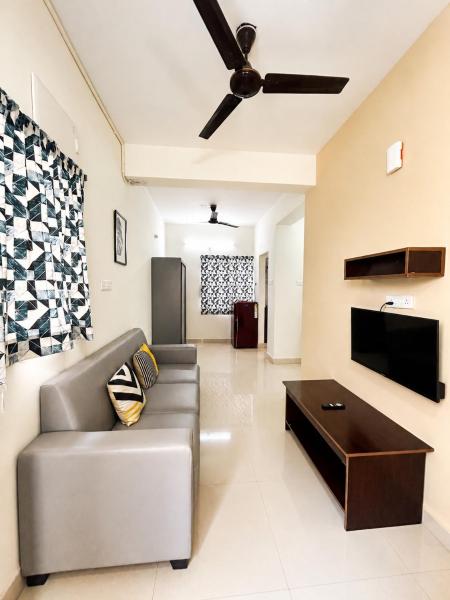 1bhk In Kondapur Near Dlf, Amb, Hitec, Hcu - Telangana