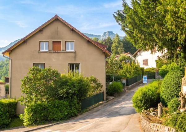 Appartement Cosy Salins-les-bains 18 M² Parking - Arc-et-Senans