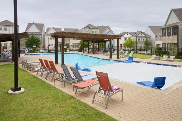 New Townhouse Near Dfw Fifa Att Stadium - North Richland Hills, TX