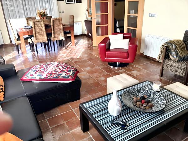 Comfortable House In Quintanilla - Covarrubias