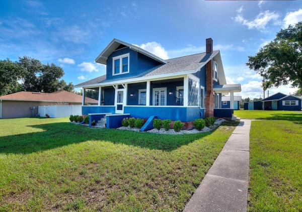Spacious Lakefront 5br Home, Near Disney, Legoland - Winter Haven, FL