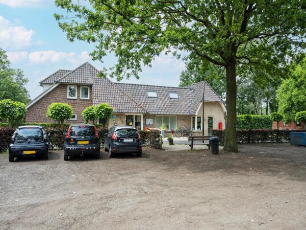 Chalet In Reutum By Almelo Nordhorn Canal - Pays-Bas