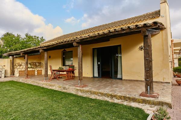 Villa Con Piscina - Marsala
