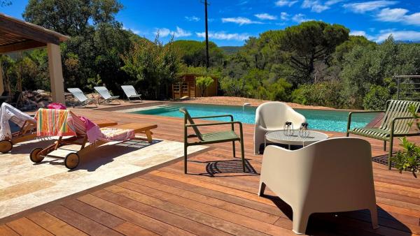 Charming Villa For 8 People With Pool Beach Within Walking Distance - Corse