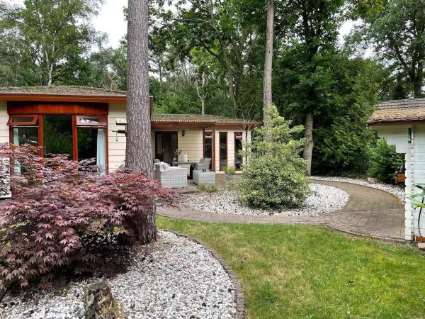 Bosrijk Vijverhuisje Op De Veluwe Met Zwembad! - Nunspeet