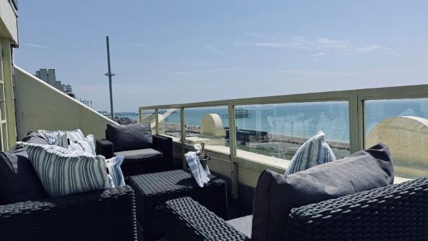 Penthouse With Incredible Seaviews With Balcony - Brighton