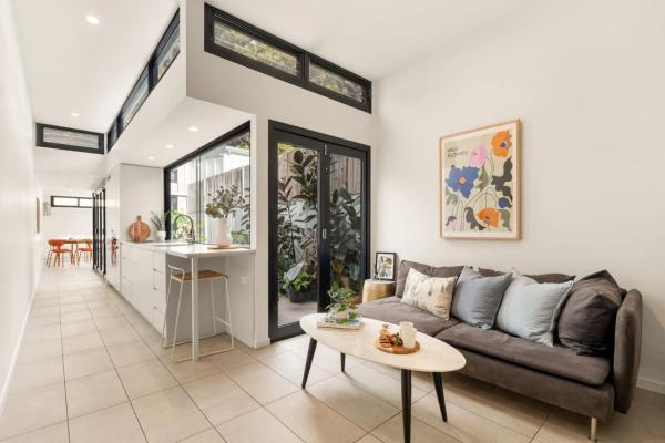 Modern Designer Terrace Next To Surry Hills - Manly