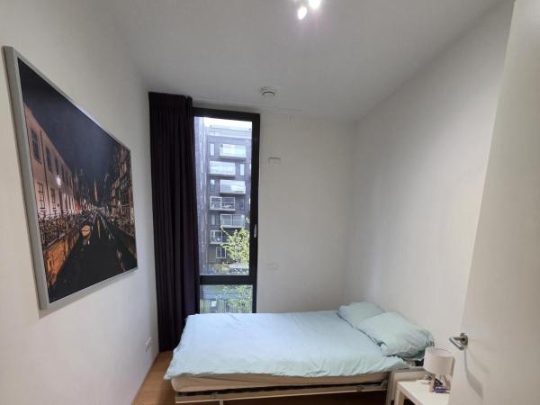 Cozy Zuidas Room 10m From Airport - Amstelveen
