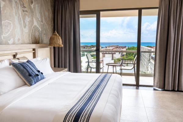 Hotel Indigo Playa Del Carmen By Ihg - Playa del Carmen