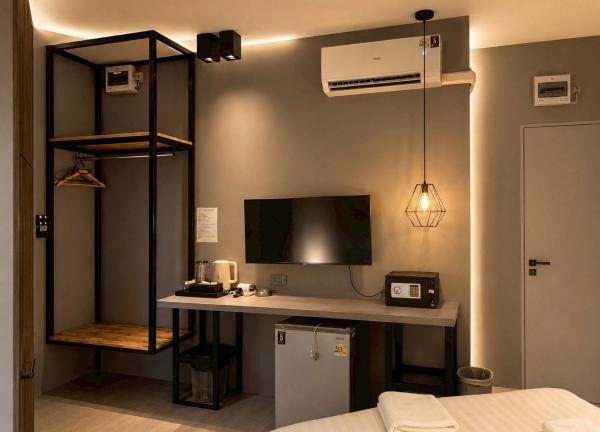 Doze Penthouse Seaview And Mountain View - Patong Beach