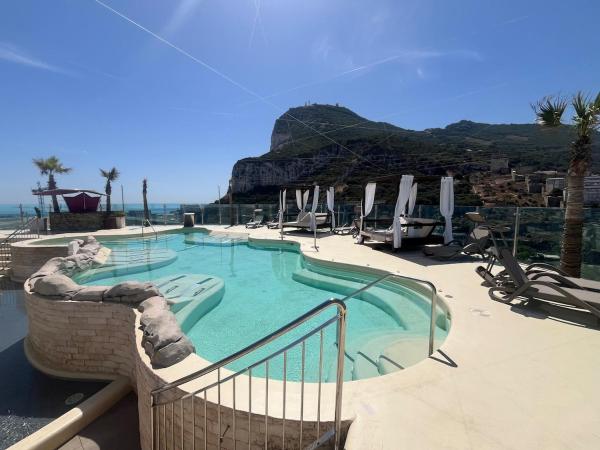 Luxury Apartment In Ocean Spa Plaza - Gibraltar