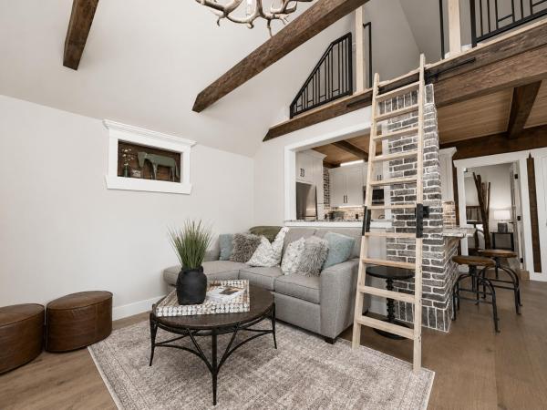 The Grain House At What The Farm - Loveland, CO