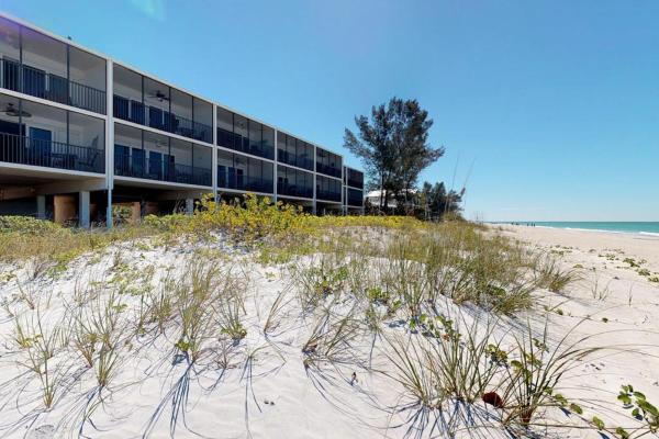 Sunset Terrace 206 - Bradenton Beach, FL