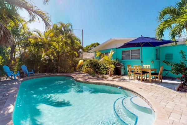 Mangrove Cottage - Anna Maria, FL