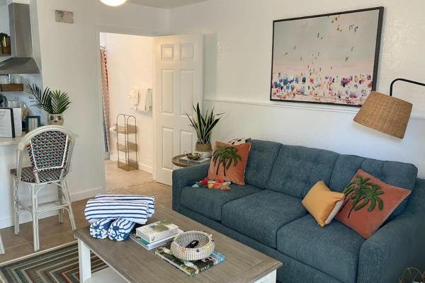 Freshly Remodeled Island Suite W Pool & Pet Friendly - Anna Maria Beach, Anna Maria
