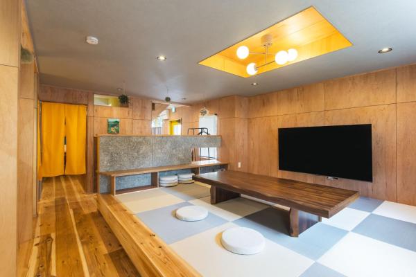 Simmy's Base Moiwa - Sapporo