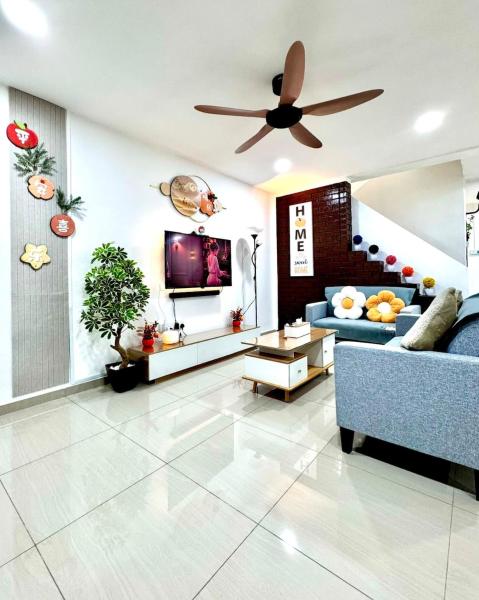 Warm Stay Kluang 暖居 - Kluang