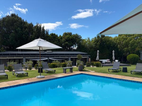 Constantia Winelands Lodge - Cape Town