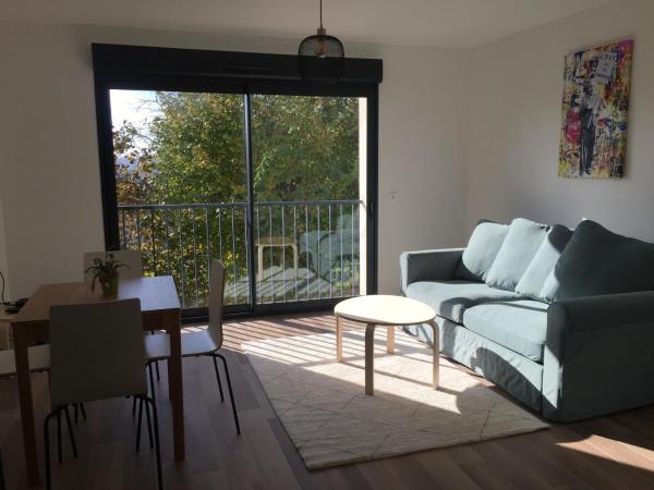Superbe Appartement Avec Vue Sur La Tour Eiffel - Eaubonne