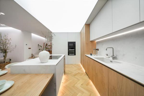 London W6 - Luxe, Sauna, Bath, Parking & Cinema - Hounslow