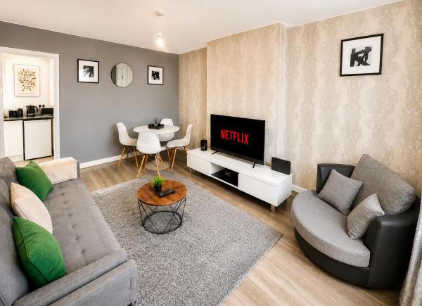 Modern 2 Bedroom Home In Liverpool With Free Parking - Speke - Liverpool
