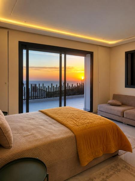 Elegant Private Room With Ocean View & Sunset Terrace - Tánger