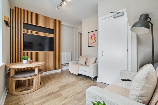 Cosy Two Bed House, 16blr - Leeds