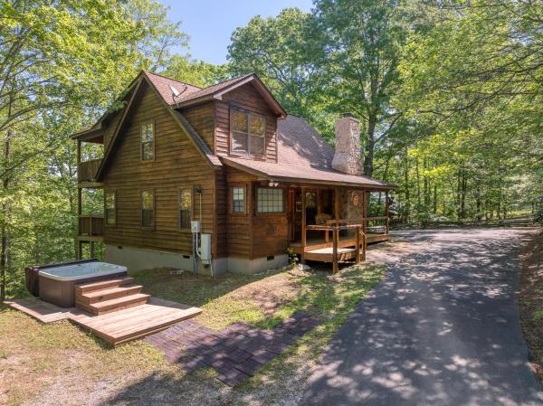 Happy Camper Cottage - Townsend, TN