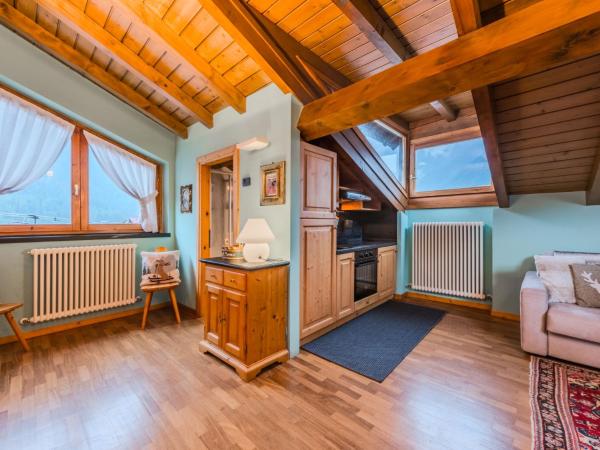 Apartment Mansarda San Lorenzo By Interhome - Pinzolo