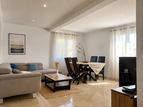 Haut De Villa Climatisé, 3 Chambres, Espace Extérieur, Proche Montpellier Et Plages - Juvignac