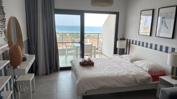 Caesar Blue Studio Sea View Apartment - Bắc Đảo Síp
