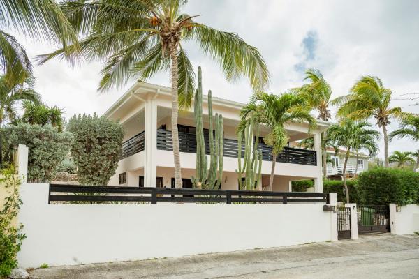 Bantopa Resorts - Curaçao