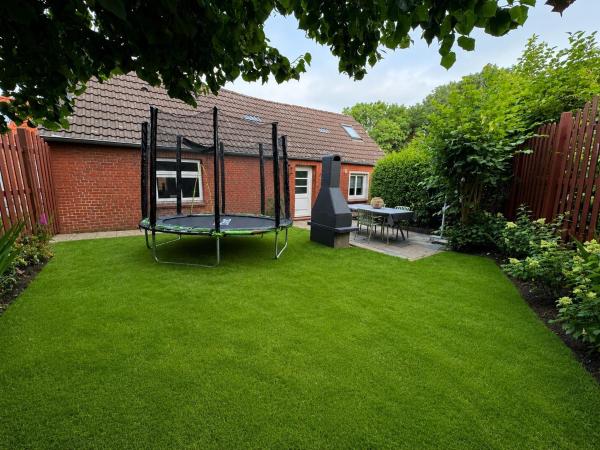 Dat Lütte Huus - Ferienhaus Mit Garten Nahe Greetsiel - Hinte