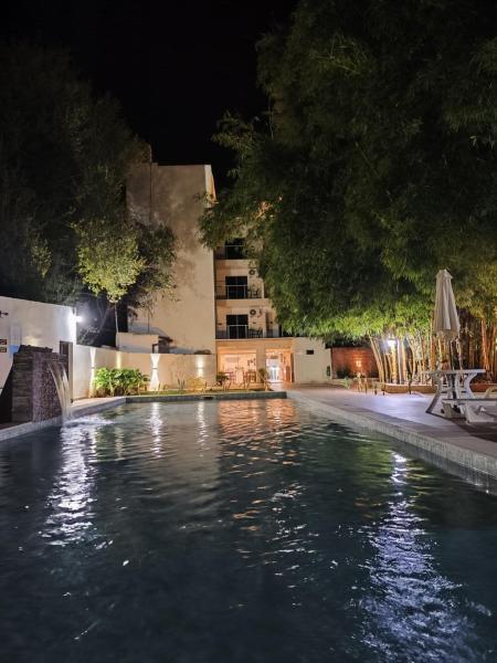 Hotel Y Parrillada Carmen Del Parana - Paraguay