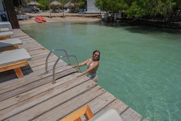 Bayside Island Escape - Rosario Islands