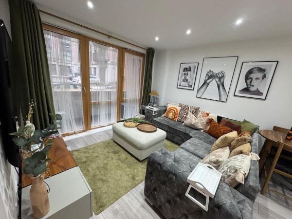 Boujee Arty Apartment In City Centre - Bristol