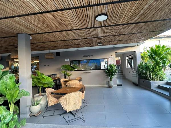 Hotel Rionegro - Planeta Rica