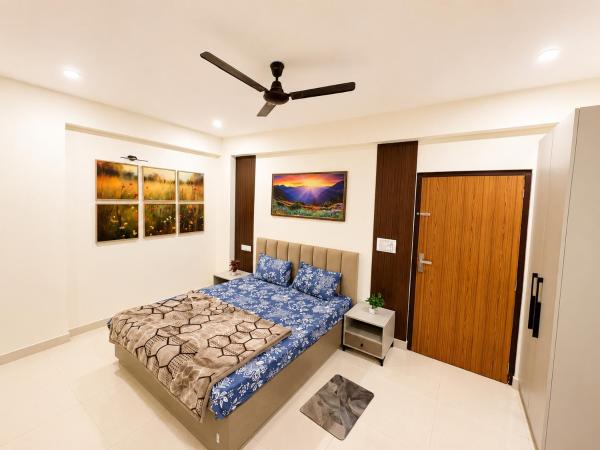 Elite Stay Redwood Magnus - Jaipur
