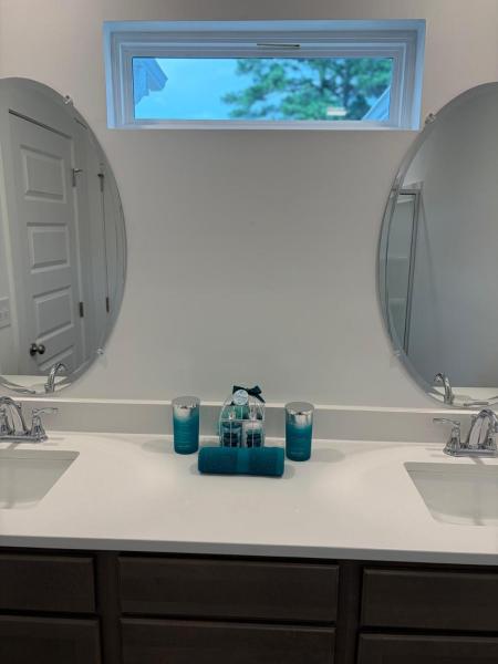 Modern Comfort - Jonesboro, GA