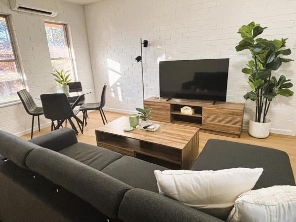 Renovated Corporate Apartment - Marble Bar