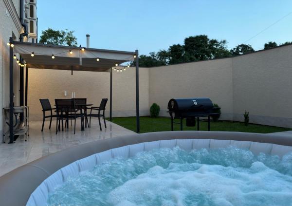 Luxe House Odessa Private Jacuzzi Bbq, Free Parking - Odesa