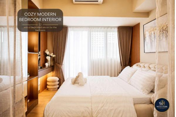 Cozy Luxe 1br Condo At Park Mckinley West - 마카티