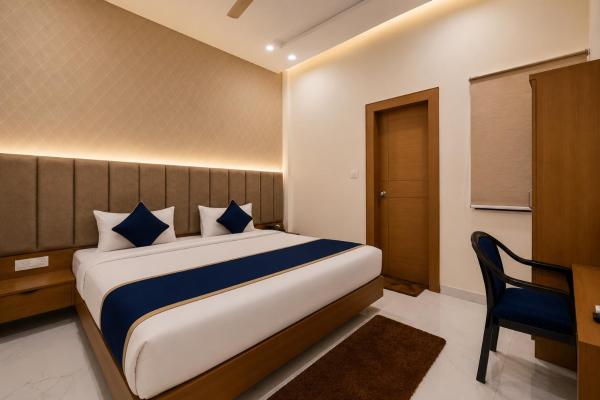 Hotel Shree Near Prem Mandir - Vrindavan