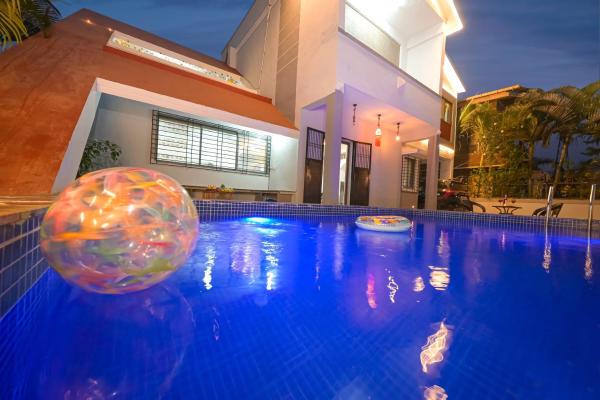 Ll Empyrean Stay Ll 9bhk Ll Flagship Villa Ll Pvt Pool Ll Free Wifi Ll - Maharashtra