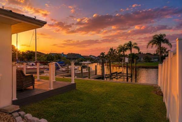 Waterfront - Family & Pet Friendly For 6 - Apollo Beach, FL