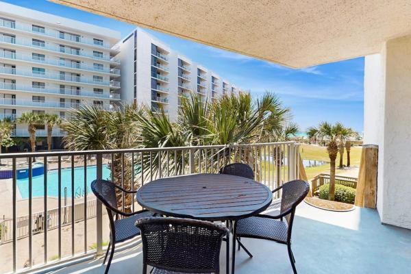 1st Floor Comfortable Gulf View Condo Beach Setup Included Near Dining - Florida Panhandle, FL