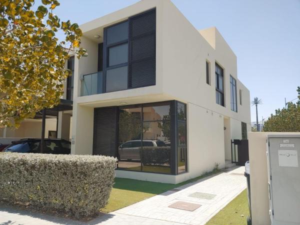 The Golf Resort Villa, Ideal For Big Family And Group - Sharjah