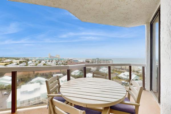 Spacious Condo In Resort Setting With Pool & Beach Access - Miramar Beach, FL