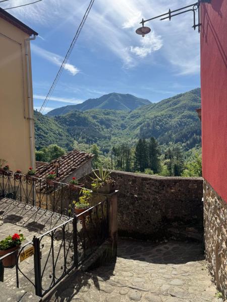 La Casa Panoramica Toscana - Bagni di Lucca